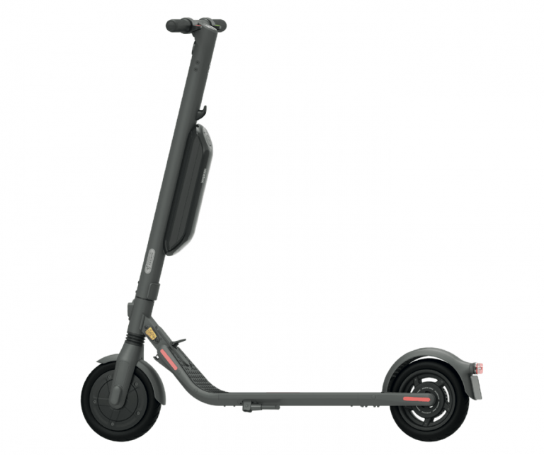 Drei neue Ninebot E-Scooter: E22D, E25D und E45D